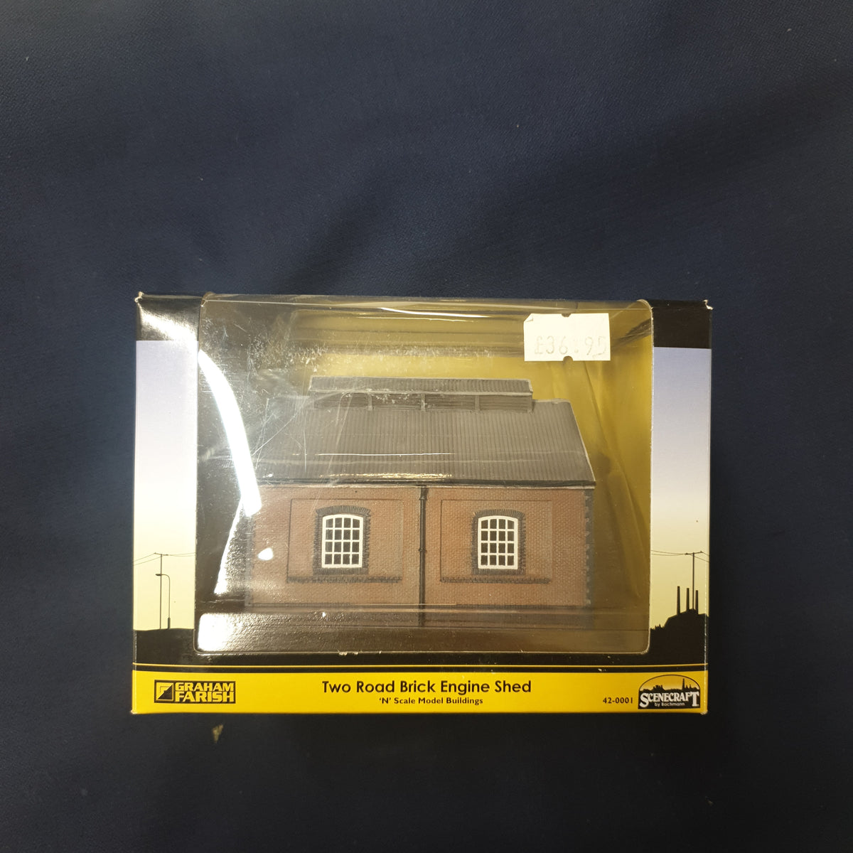 Scenecraft N Gauge Two Road Brick Engine Shed – Malcs Models
