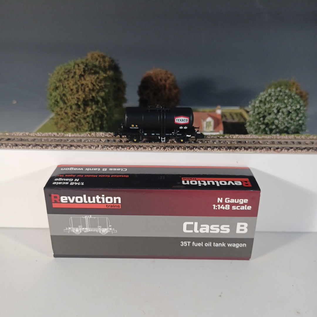 Revolution Trains N35TB-105B Texaco Class B Tank (B) – Malcs Models