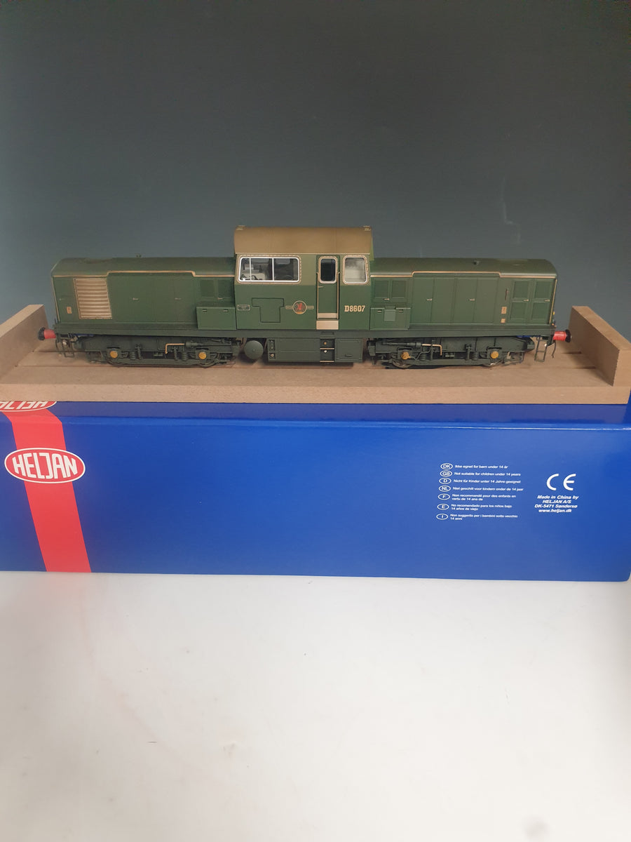 Heljan O Gauge BR/Clayton Class 17 D8607 BR Green SYP Weathered – Malcs ...