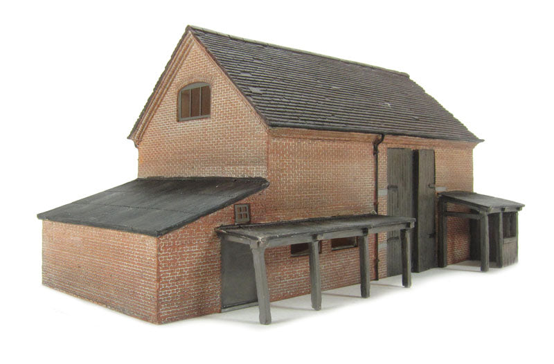 Scenecraft OO Gauge Red Brick Hay Barn – Malcs Models