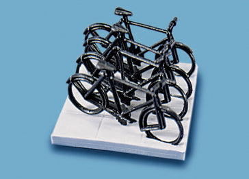 Modelscene 4mm 5055 Cycles (4) & Stand (1) – Malcs Models