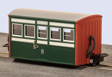 FR Bug Box Coach 1st Class Early Pres Livery – Malcs Models