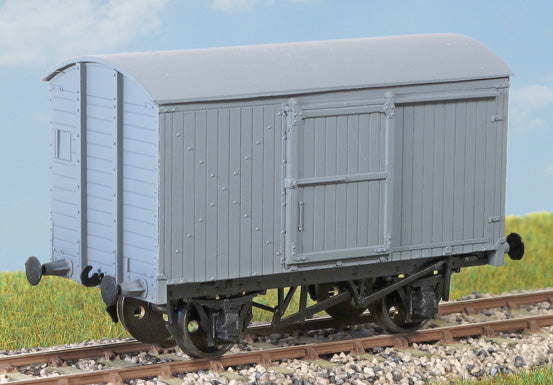 Parkside Models 00 Gauge Kits PC61 LNER 12 Ton Goods Van – Malcs Models